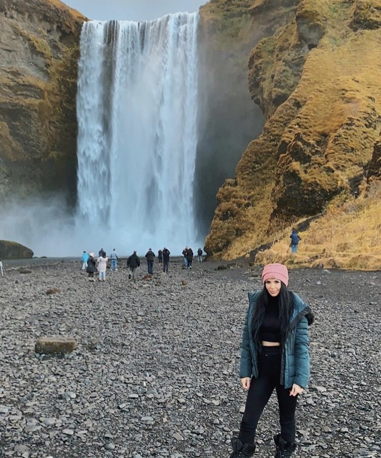 Vanderpump Rules Star Scheana Marie Vacations In Iceland With Adam ...