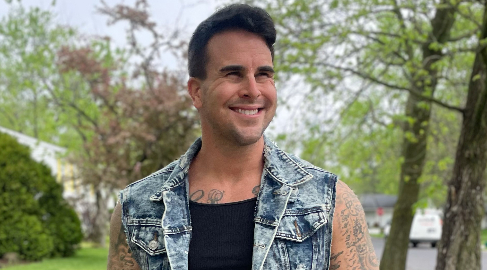 EXCLUSIVE: Josh Seiter Moving on With New Woman After Karine Martins ...