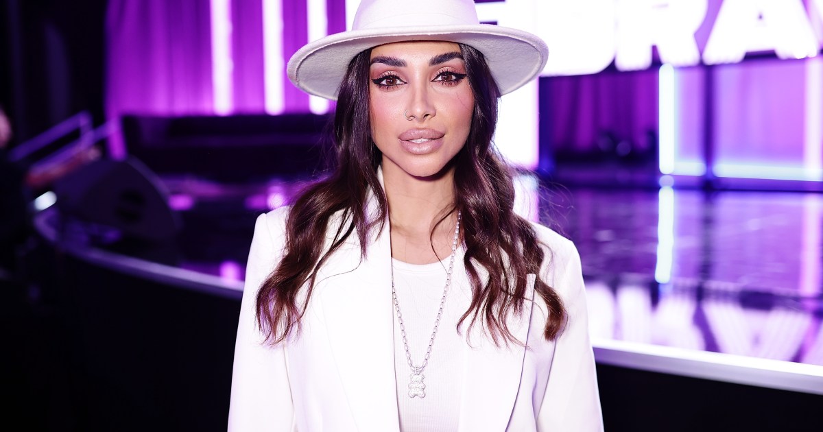 Sara Al Madani - Reality Tea