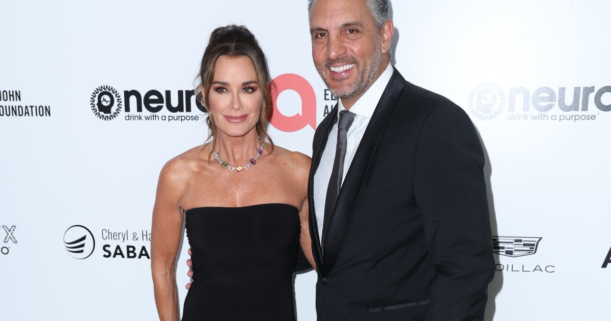 Kyle Richards and Mauricio Umansky Are 'Family No Matter What'