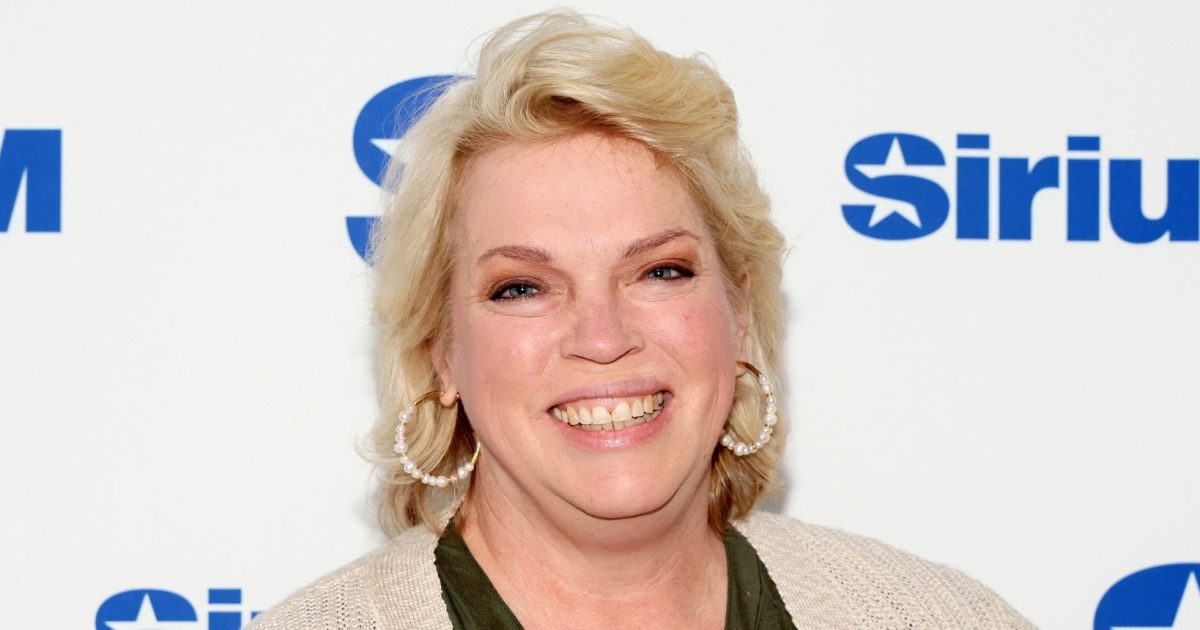 Update: How is Janelle Brown Doing After Garrison's Death? - Reality Tea