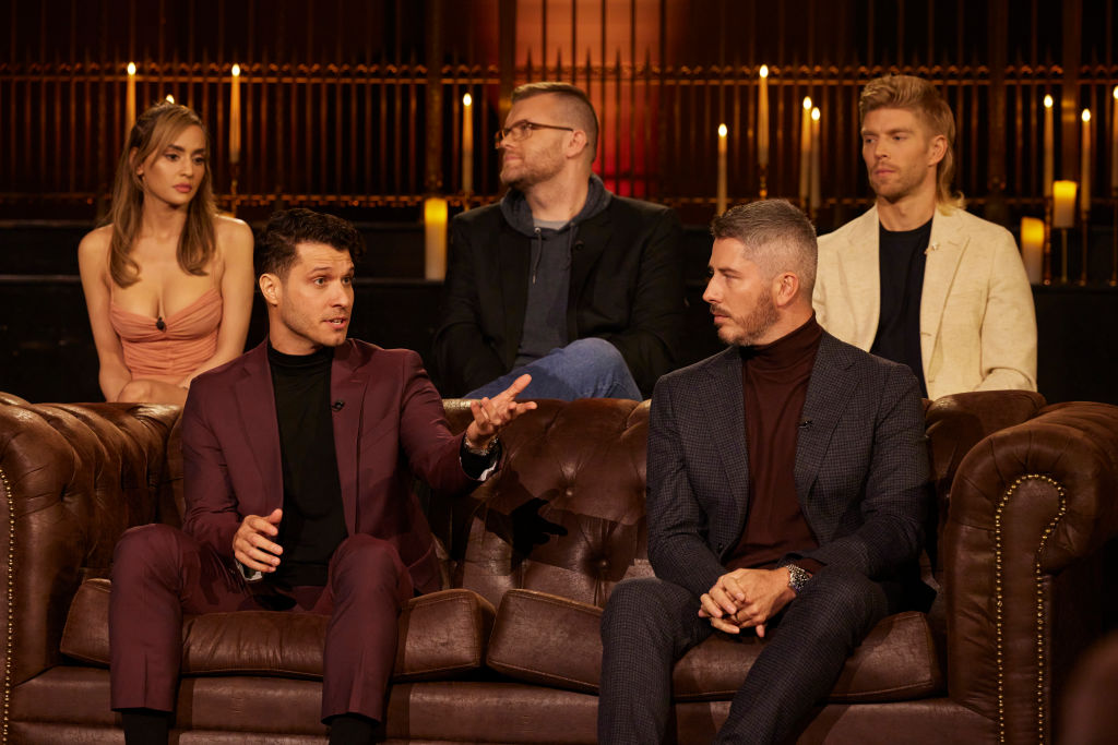 Azra Valani - Reality Tea