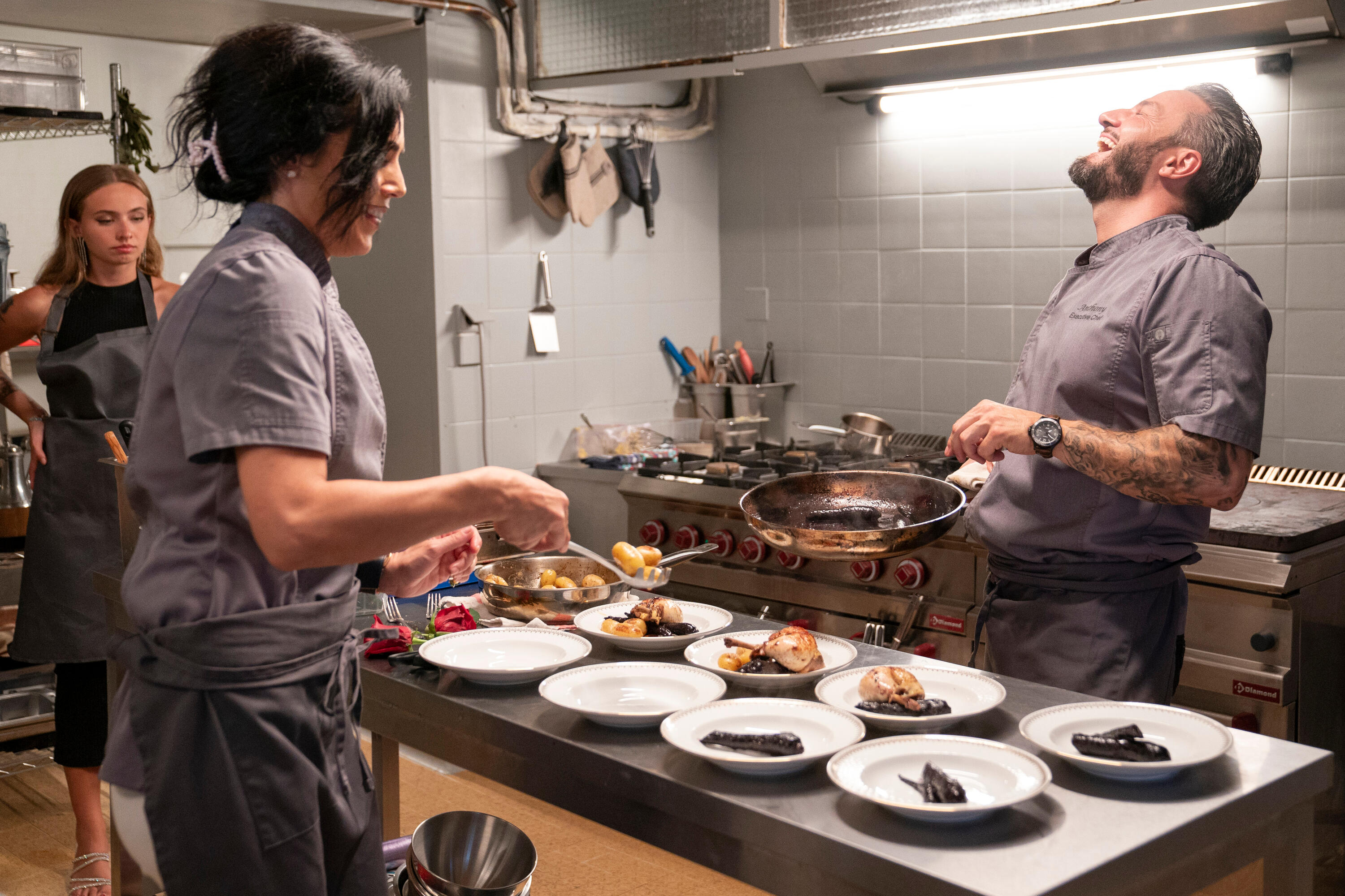 Anthony Bar - Reality Tea