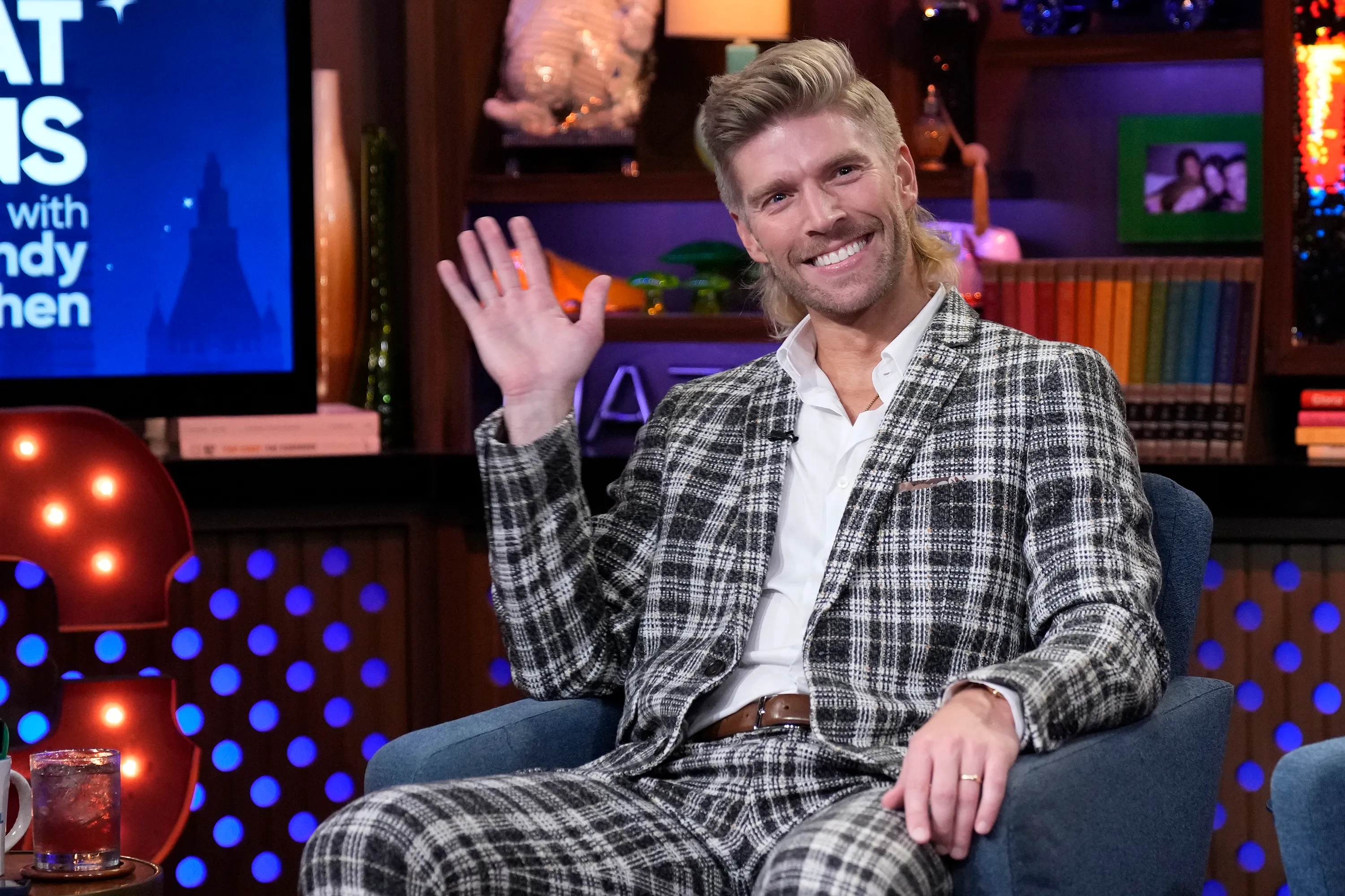 Summer House's Kyle Cooke Goes Nude on Instagram - Reality Tea