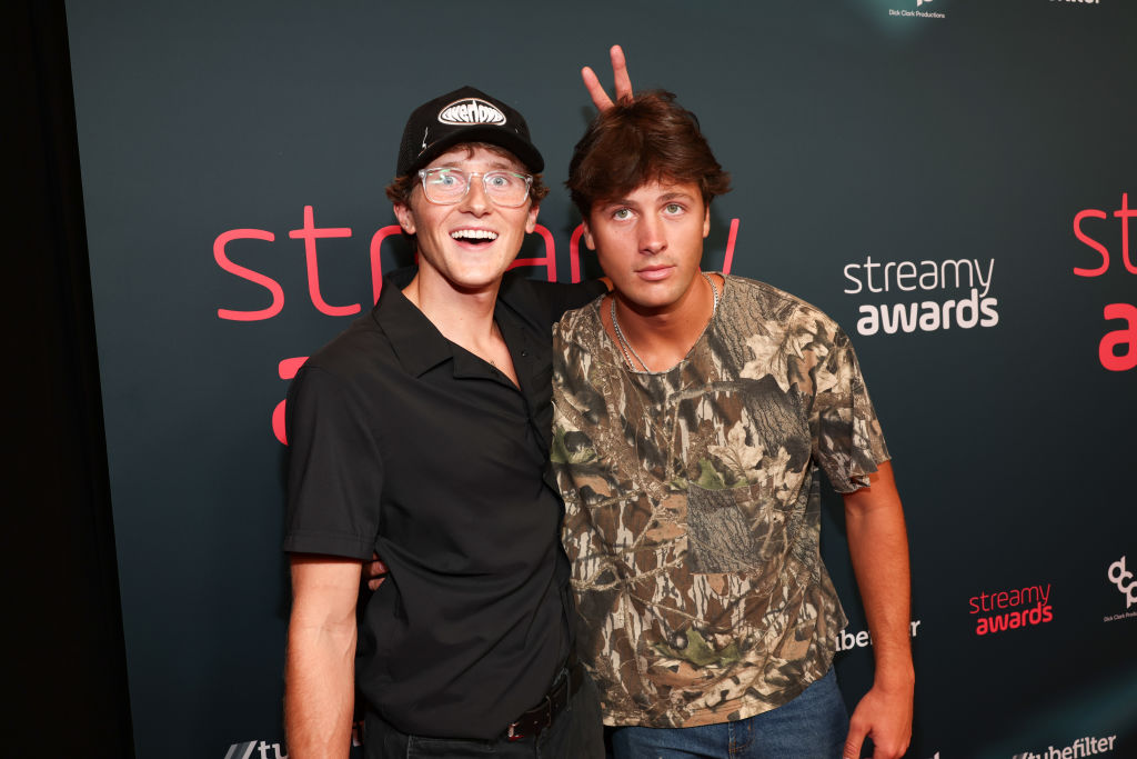 Robert Rausch - Reality Tea