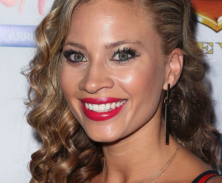 Amber Borzotra - Reality Tea