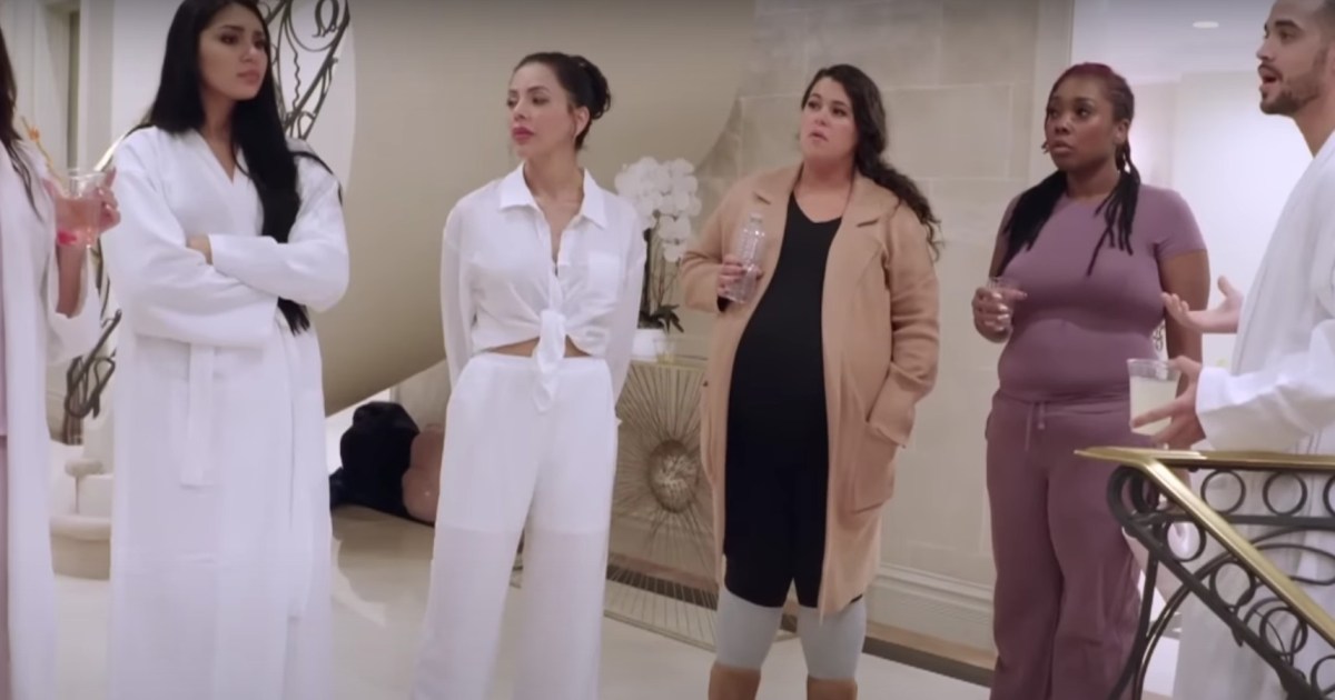 The New 90 Day Fiancé: Happily Ever After? Format Is Addictive ...