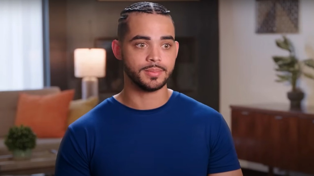 Rob Warne Net Worth 2024: How Much Money Does 90 Day Fiancé Star Make ...