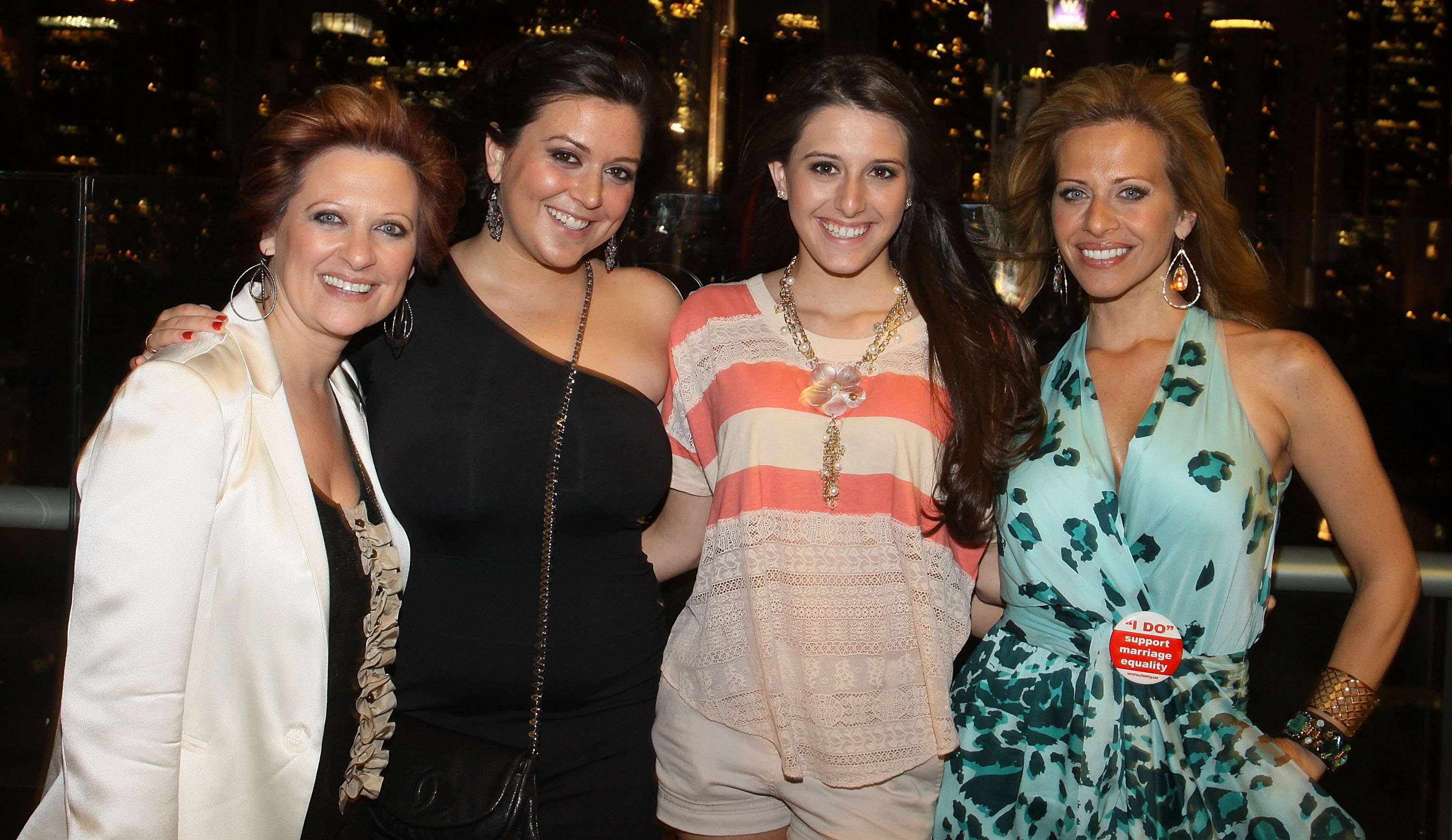 Dina Manzo’s Daughter Lexi Accuses Caroline of ‘Betrayal' - Reality Tea