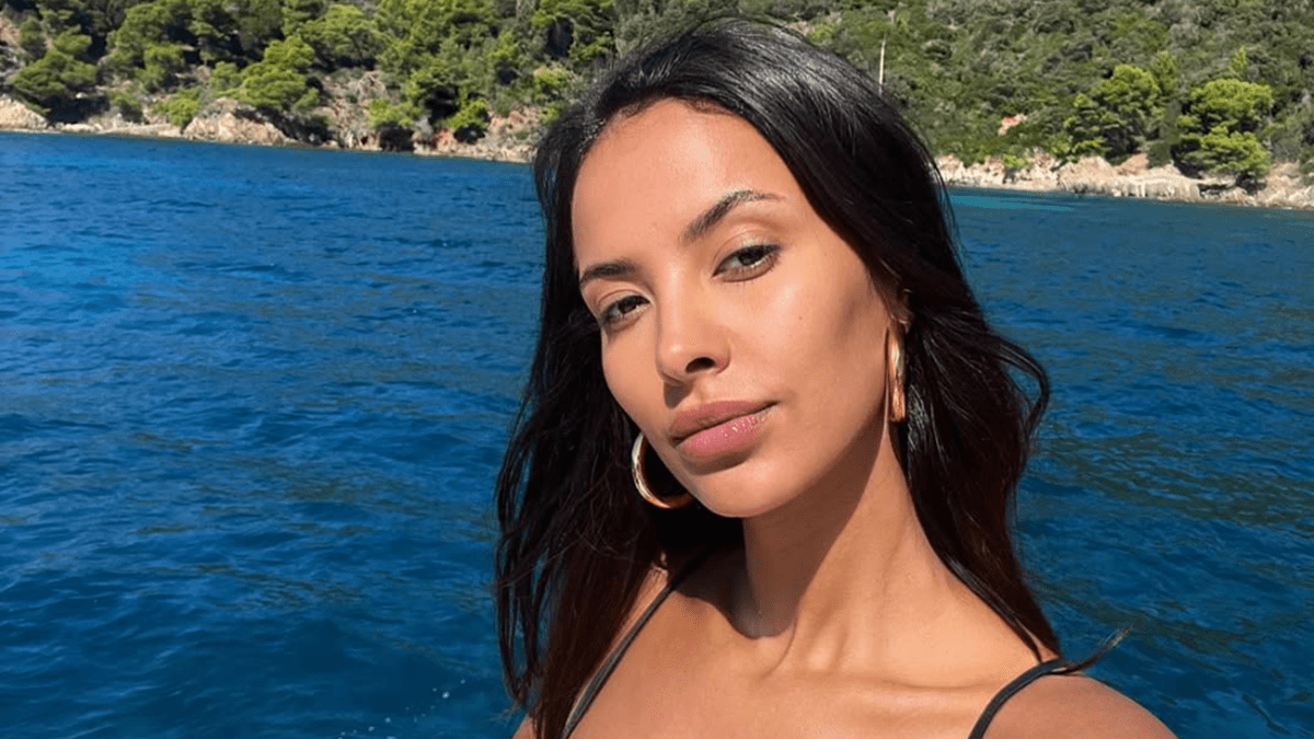 Maya Jama Parties In Plunging Corset Top & Teeny Tiny Shorts in New ...