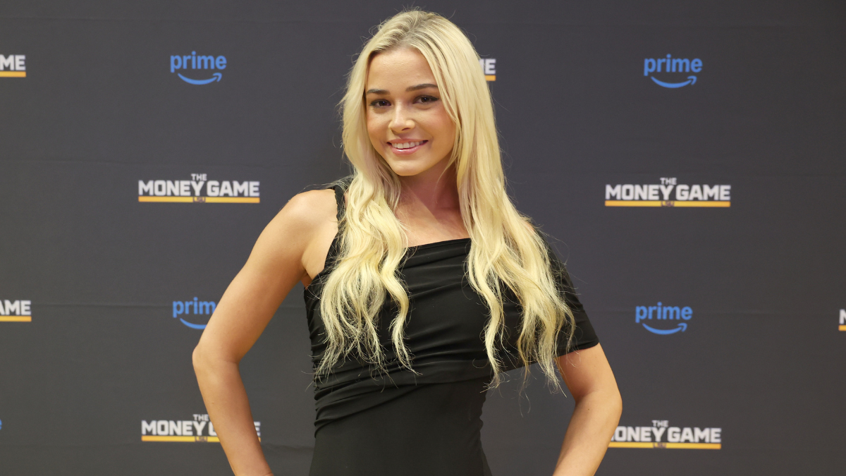 Livvy Dunne Recalls SI Swimsuit Shoot in Gorgeous Throwback Photos ...