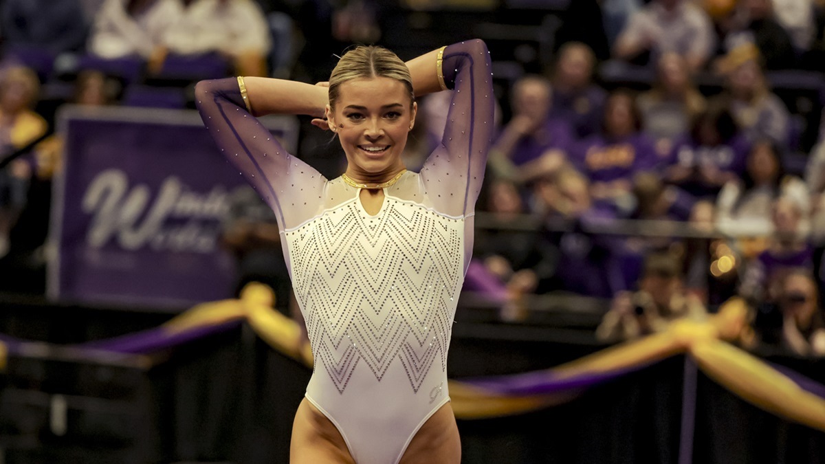 Livvy Dunne Sizzles in Her Bright & Beautiful Leotard - Reality Tea