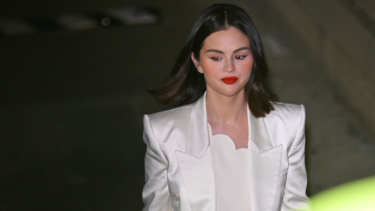 Selena Gomez Looks Radiant in White in New Rare Beauty Photos - Reality Tea