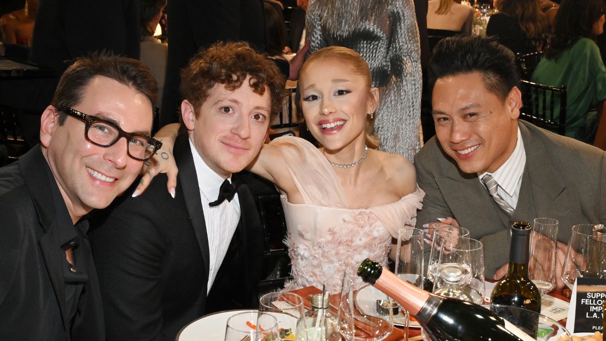 Ariana Grande & Ethan Slater's SAG Awards Photos Are Truly Adorable ...