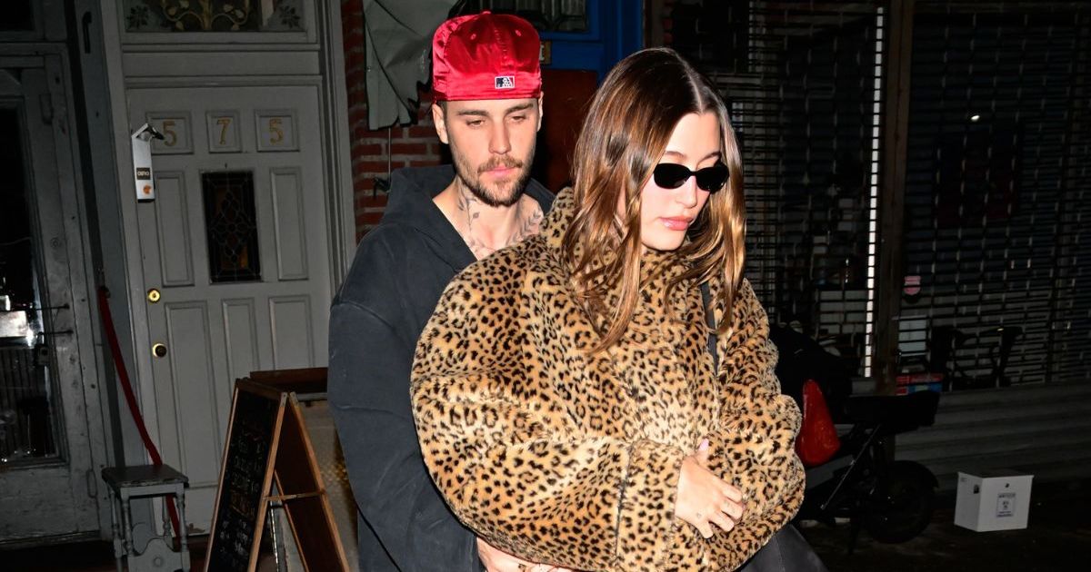 Hailey & Justin Bieber Get Goofy in Video From Rhode Event - Reality Tea