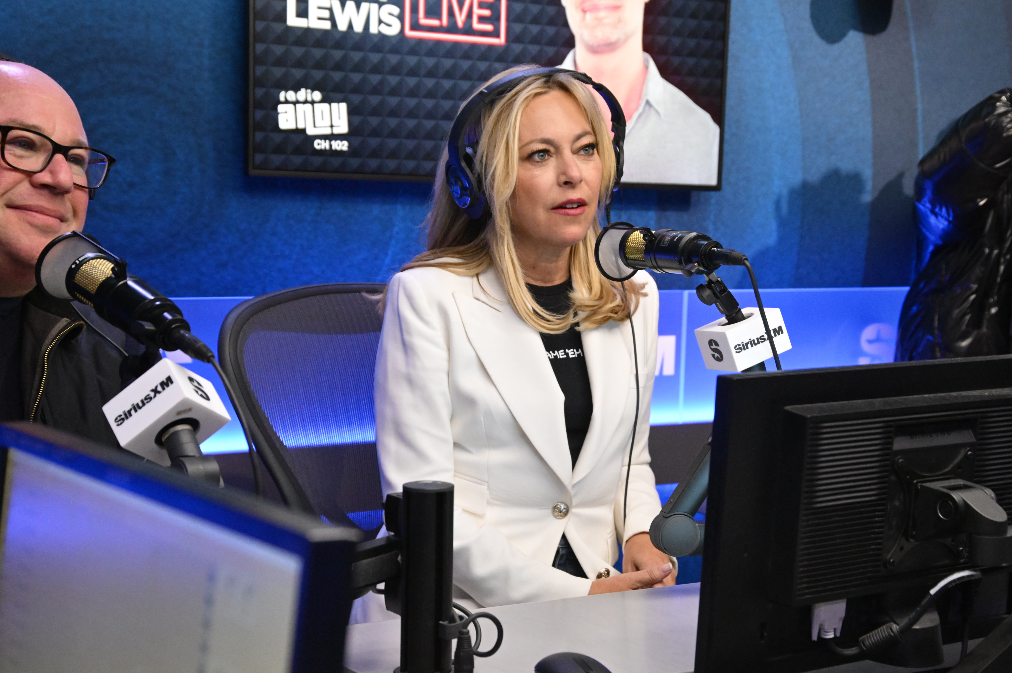 Sutton Stracke Dodges Questions About Assistant Avi’s Exit - Reality Tea