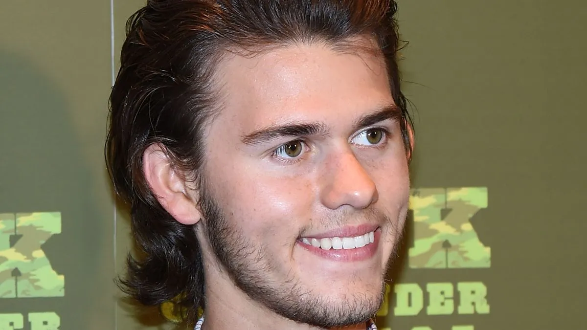 John Luke Robertson Net Worth 2025: How Much Money Does Duck Dynasty ...