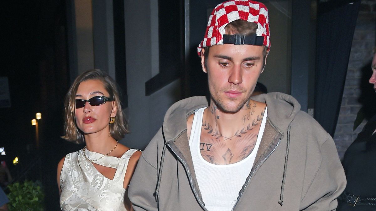 Justin Bieber Deletes Caption About Fight With Hailey on Vogue Cover ...