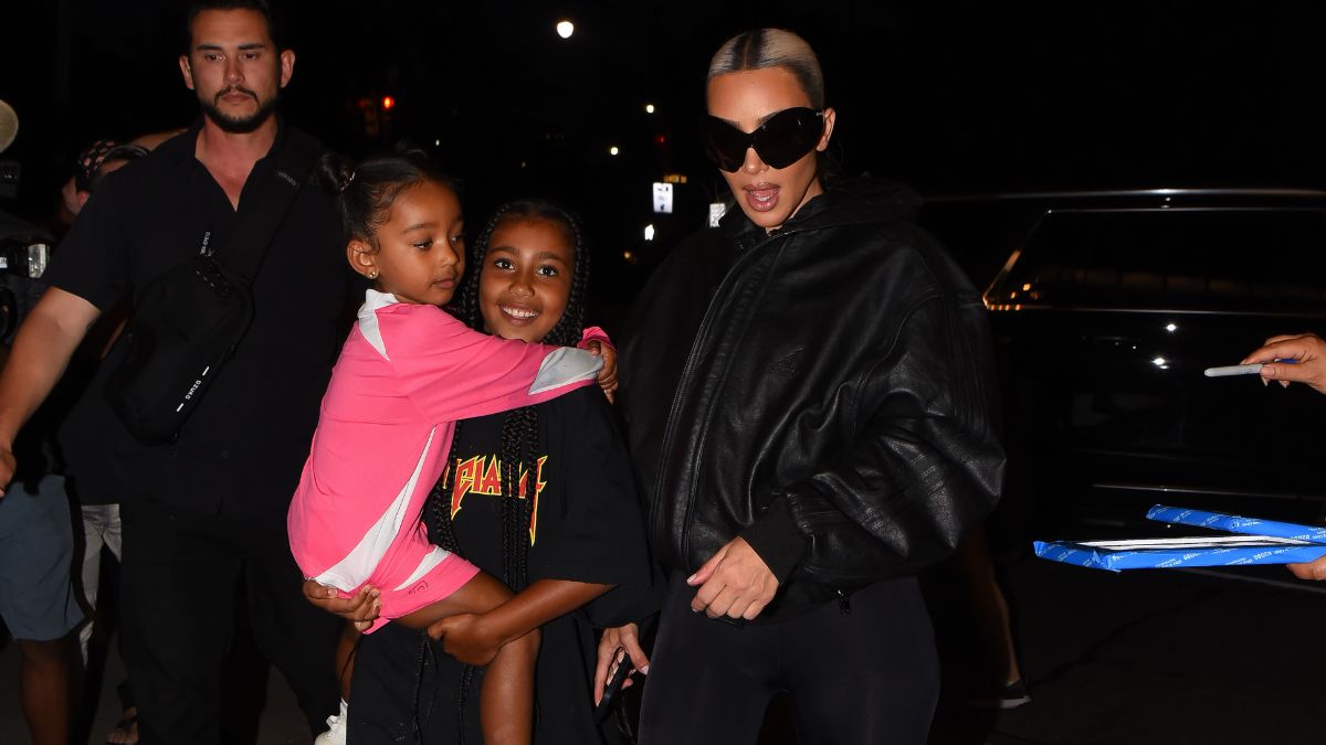 Kim Kardashian Kids Honor Mom's 'Law School' Graduation in Special Ways ...