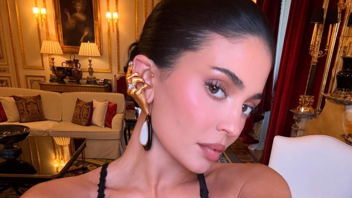 Kylie Jenner's Fans Miss Timothee Chalamet in Unseen Rome Photos ...