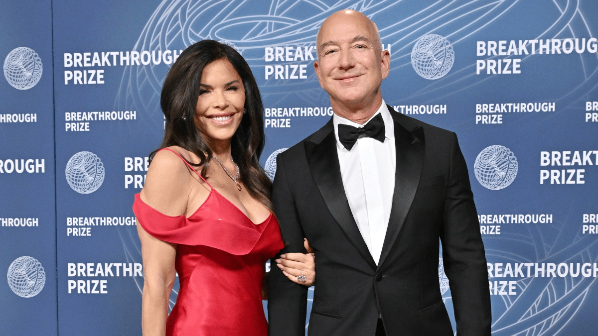 Lauren Sanchez’s Ex Invited to Her Wedding With Jeff Bezos, Claims 'Source' - Reality Tea