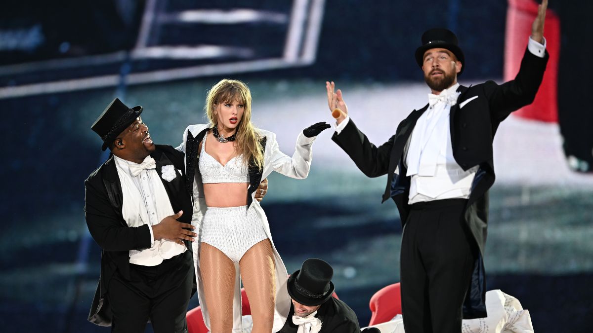 Taylor Swift Won’t Change Her Last Name After Marrying Travis Kelce ...