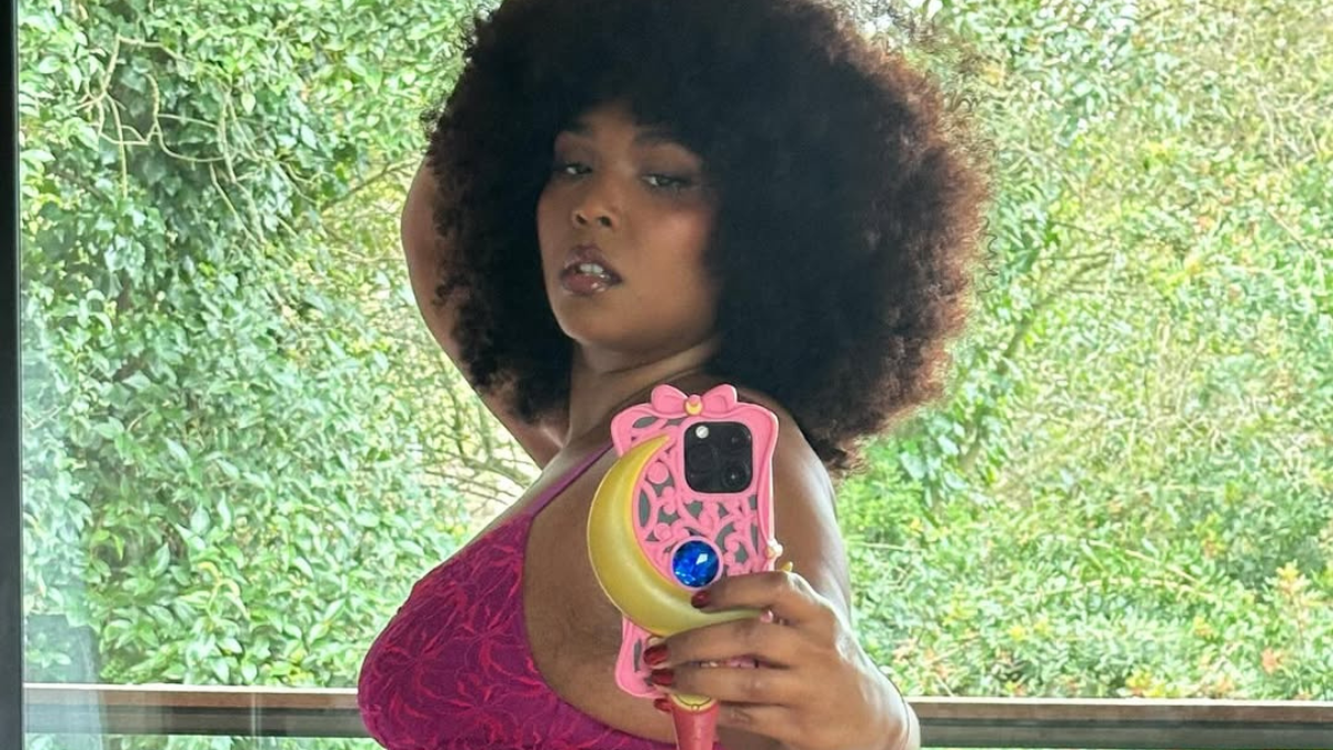 Lizzo Dismisses Ozempic Rumors & Shares 'Truth' About Weight Loss ...