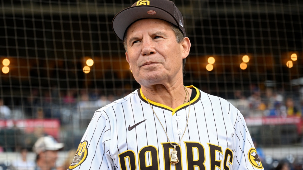 Julio César Chávez Net Worth 2025: How Much Money Does He Make ...