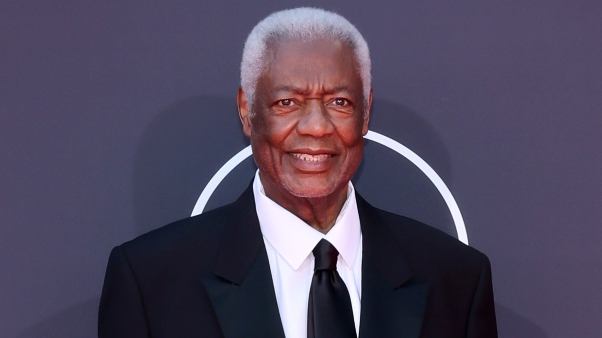 Oscar Robertson Net Worth 2025: How Much Money Does He Make? - Reality Tea
