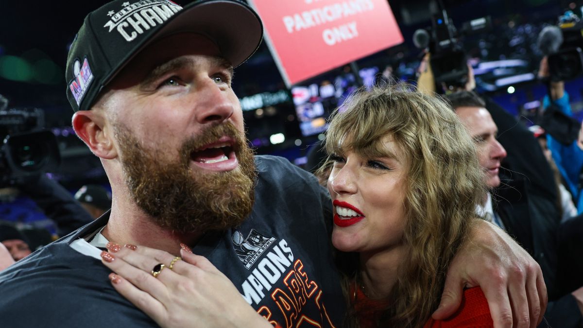 Travis Kelce 'Honored To Support' Taylor Swift's Masters Ownership ...