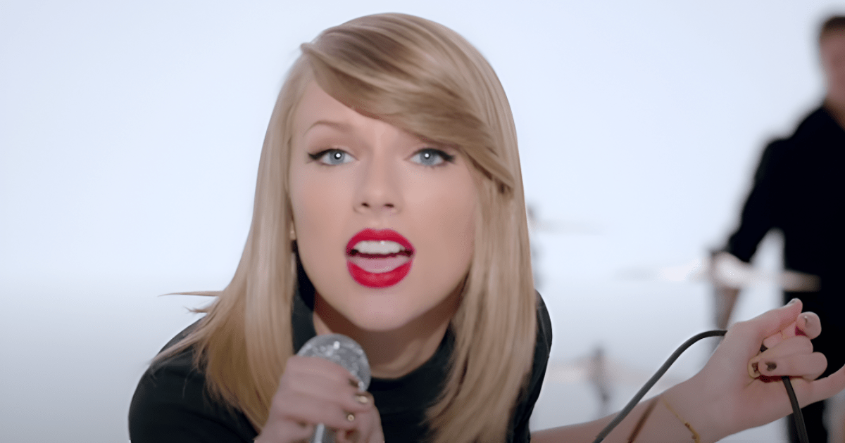 Taylor Swift's Belly Button Is Trending Amid New Album Art Reveal - Reality Tea