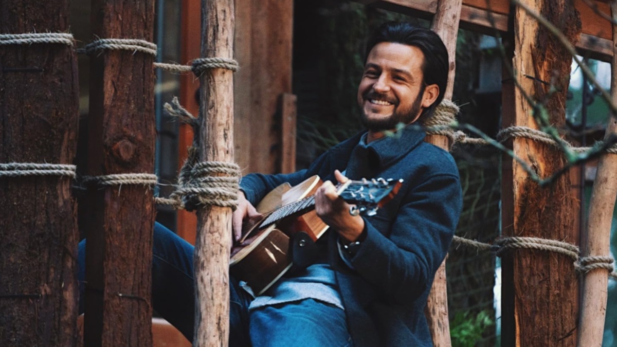 Tyler Hynes Net Worth 2025: How Much Money Does He Make? - Reality Tea