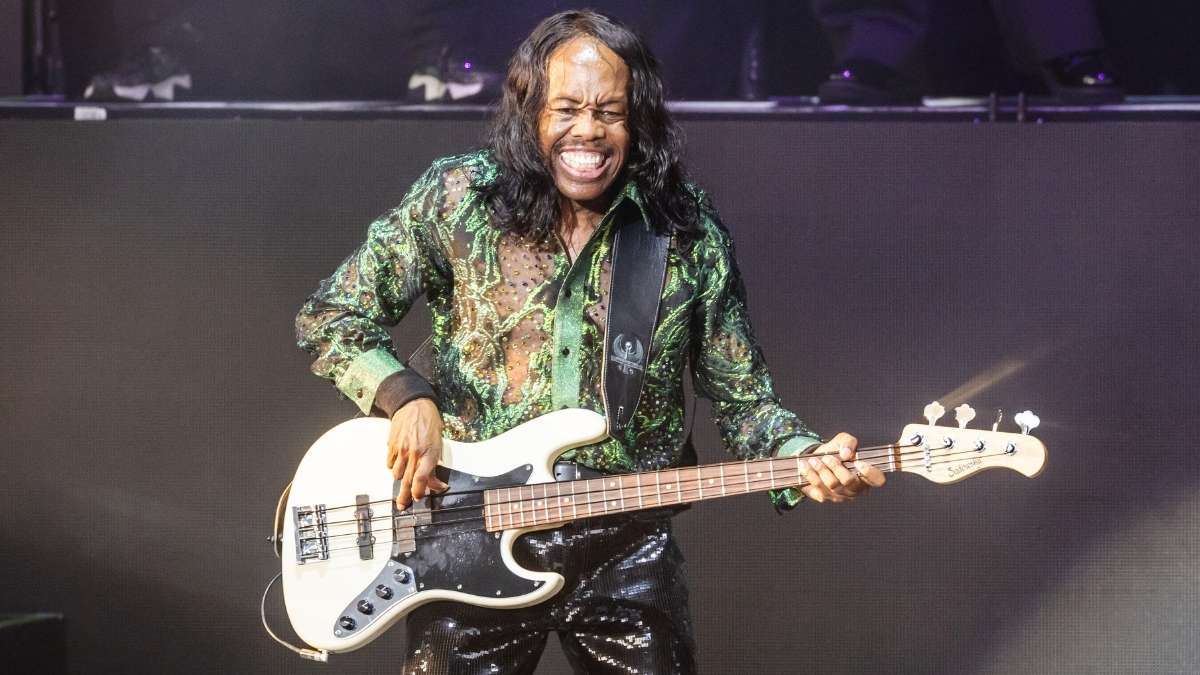Verdine White Net Worth 2025: How Much Money Does He Make? - Reality Tea