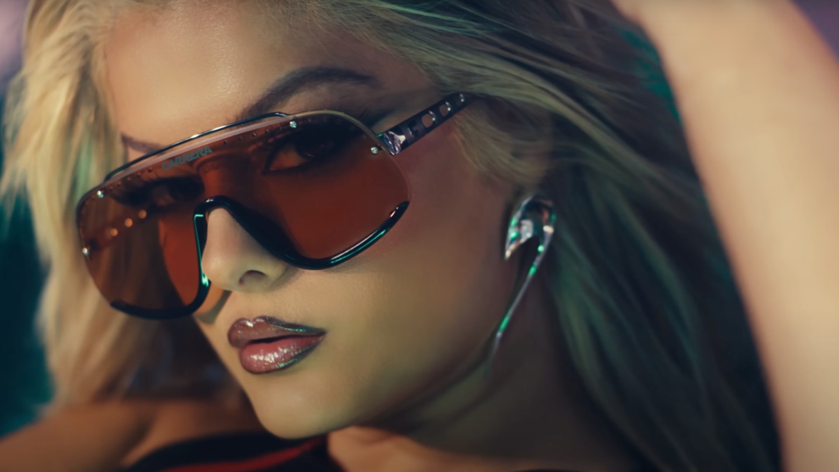 Bebe Rexha Shows off Her Curves in Keyhole-Cut Top for Her Birthday ...