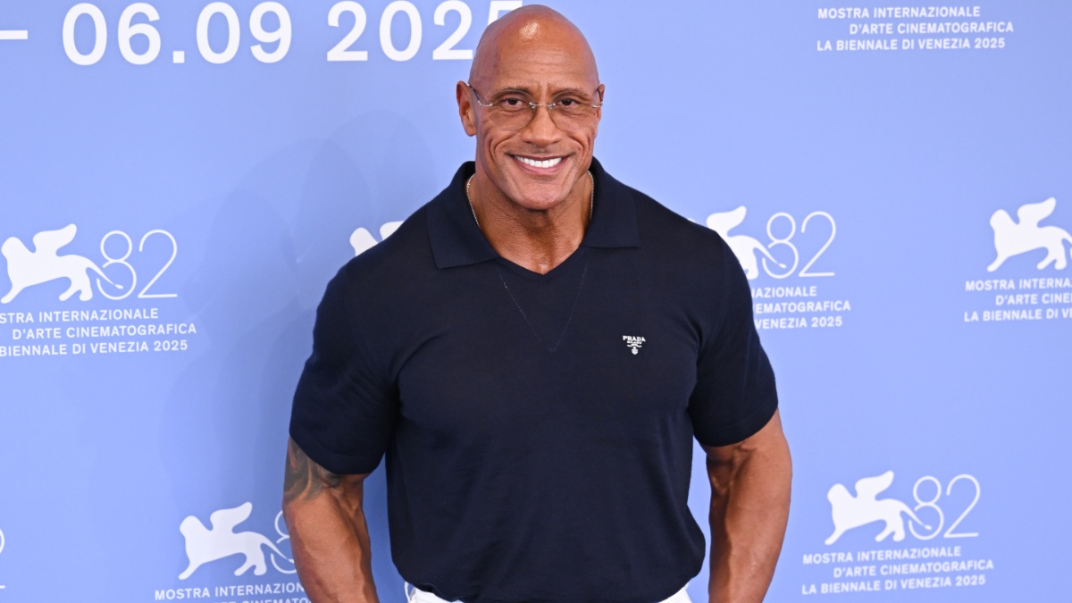 Dwayne Johnson Looks Sharp As He Debuts Weight Loss Transformation ...