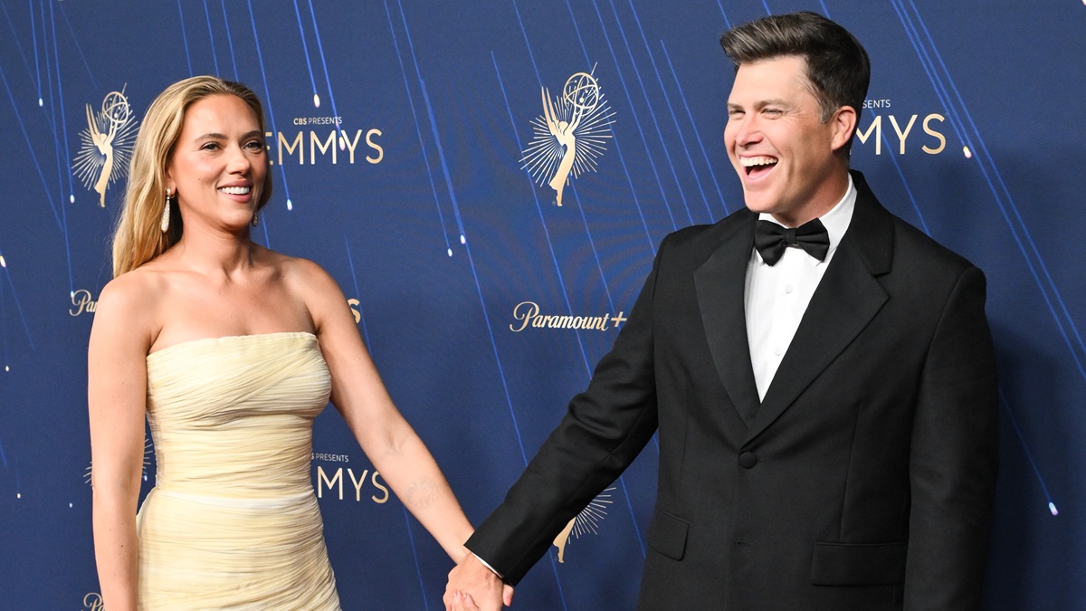 Video: Scarlett Johansson Attends the 2025 Emmys as Husband Colin Jost ...