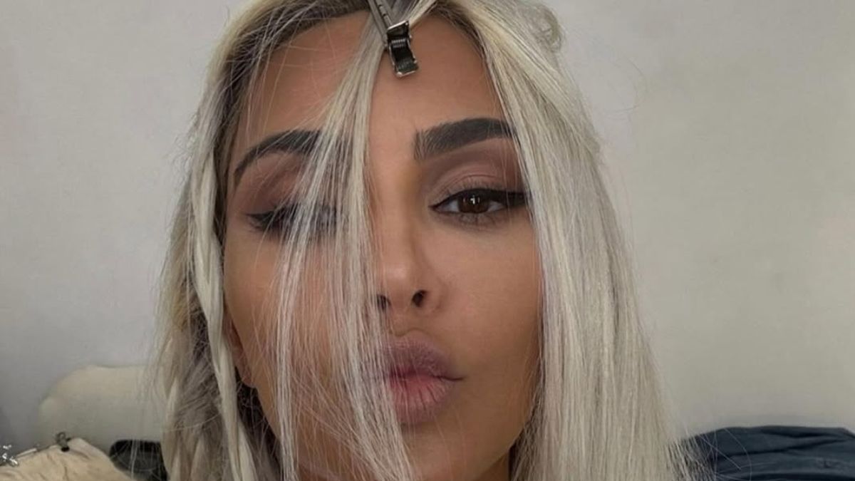 Bianca Censori Stops Wearing Daring Outfits Due to Kim Kardashian ...