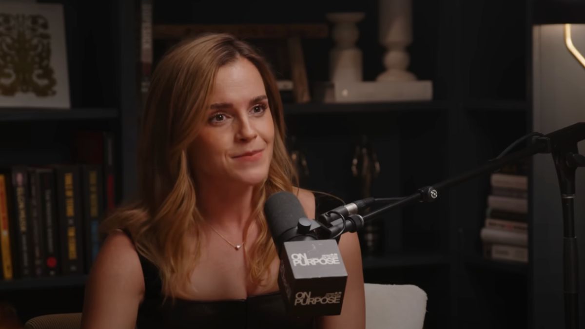 Emma Watson Addresses Her Clash With J.K. Rowling Over Anti-Trans ...