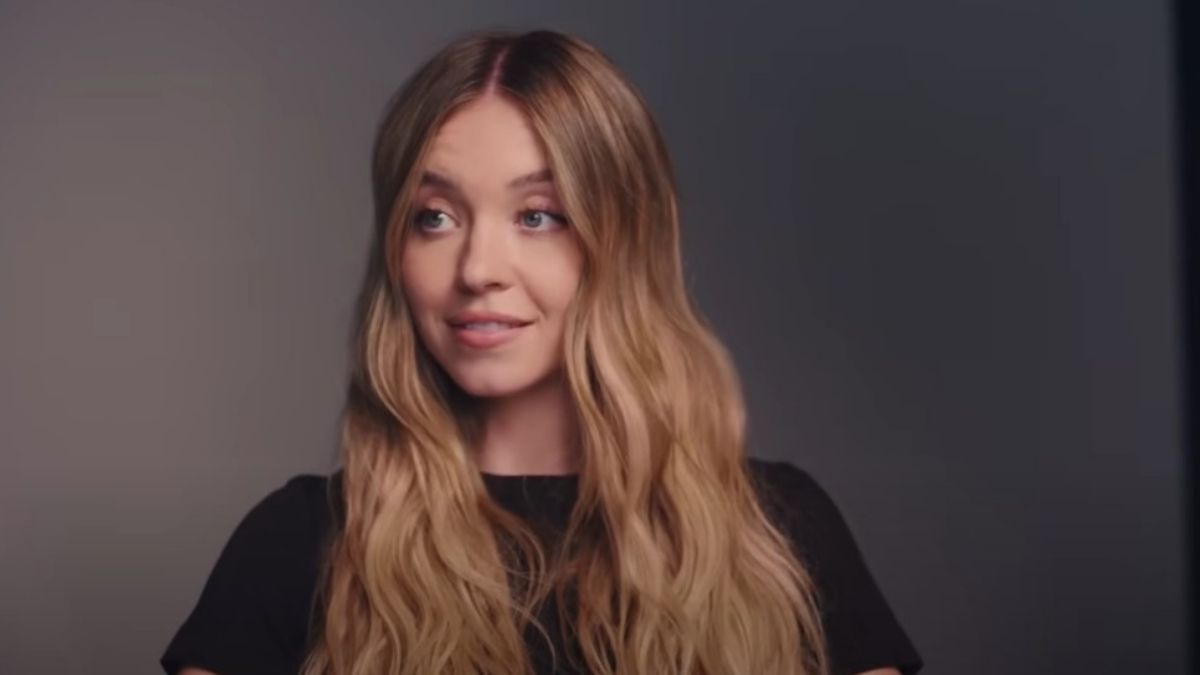 Internet Reacts to Sydney Sweeney's New Ad Amid Jeans Controversy ...