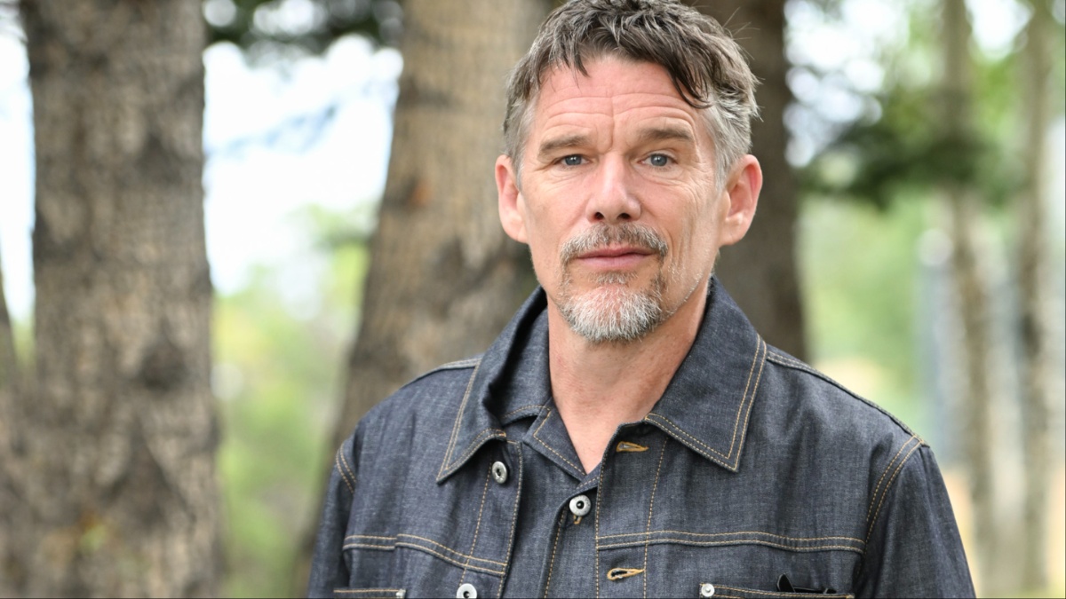 Ethan Hawke Talks About the Role He Lost to Leonardo DiCaprio - Reality Tea