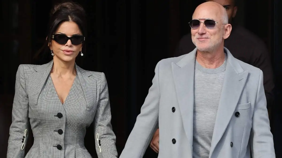Paris Fashion Week Wants More of Lauren Sanchez & It's Part of a Bigger ...