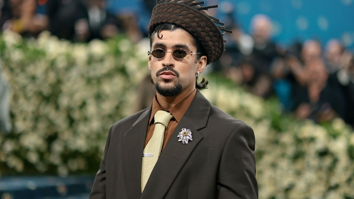 Fans Lauch Petition to Replace Bad Bunny With This Country Singer For ...