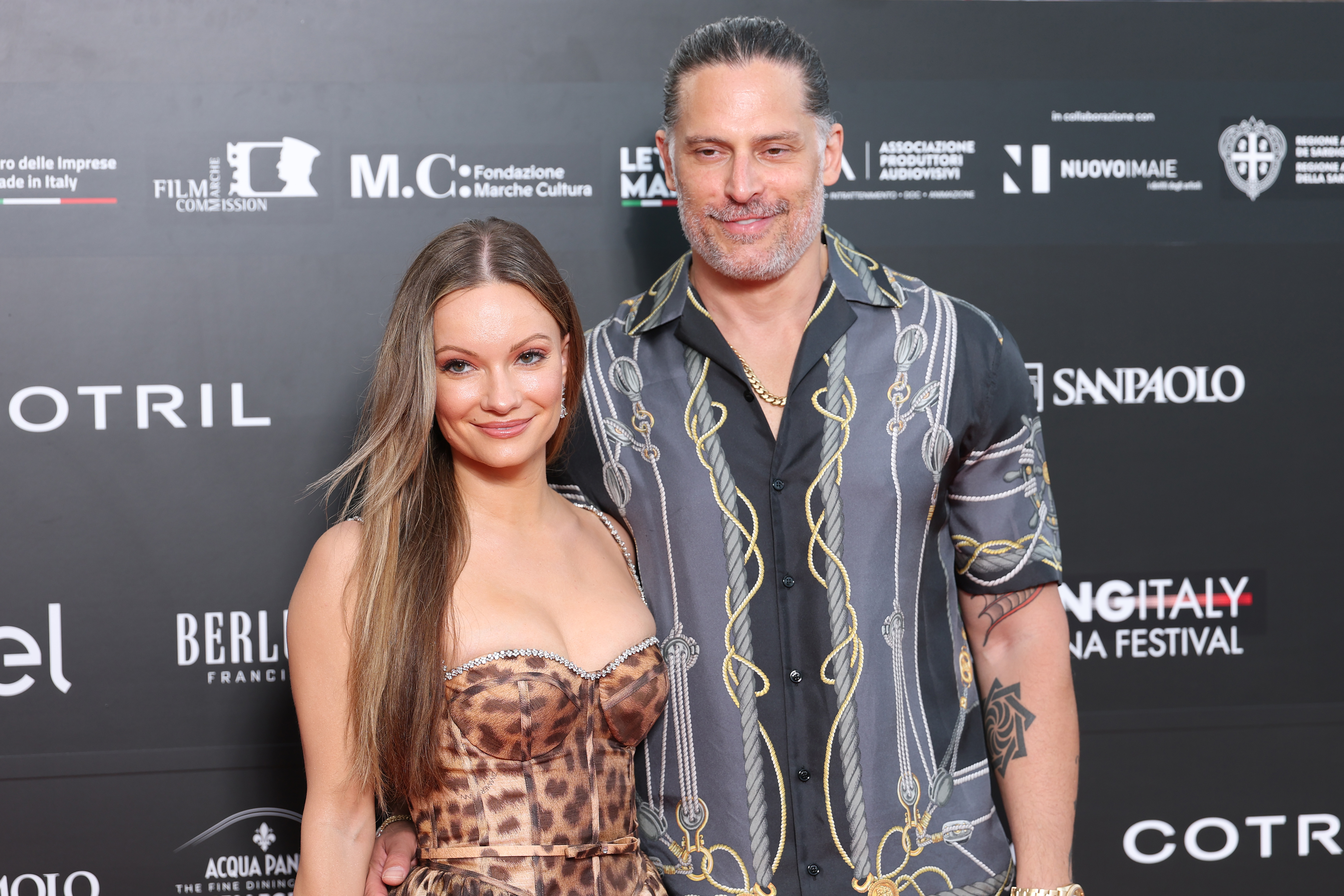 Joe Manganiello Engaged to Caitlin O’Connor; Ring Revealed - Reality Tea