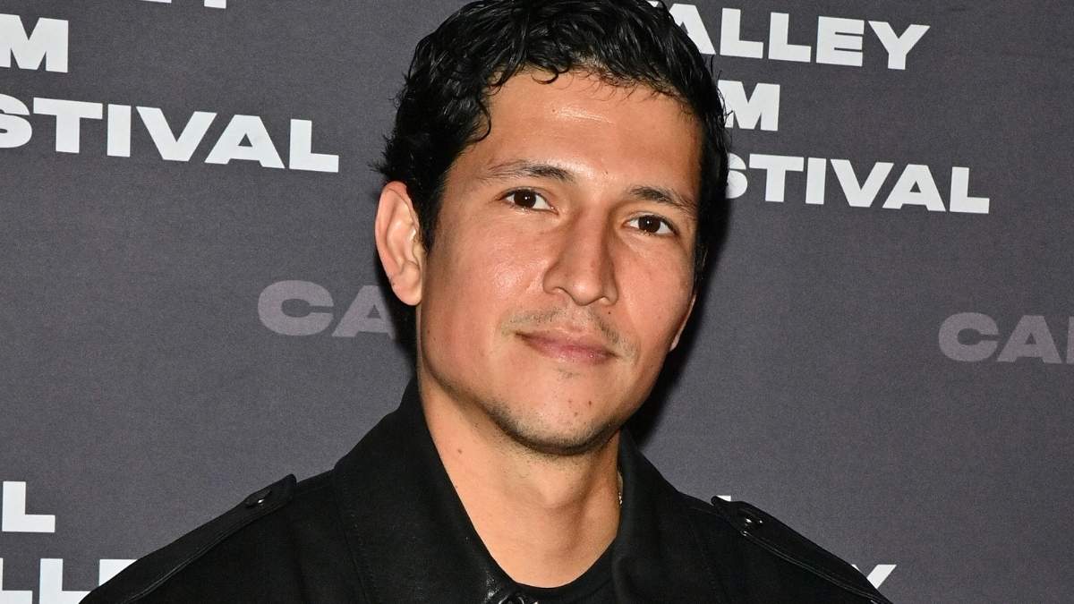 Internet Reacts to Danny Ramirez as Flynn Rider in Tangled Live-Action ...