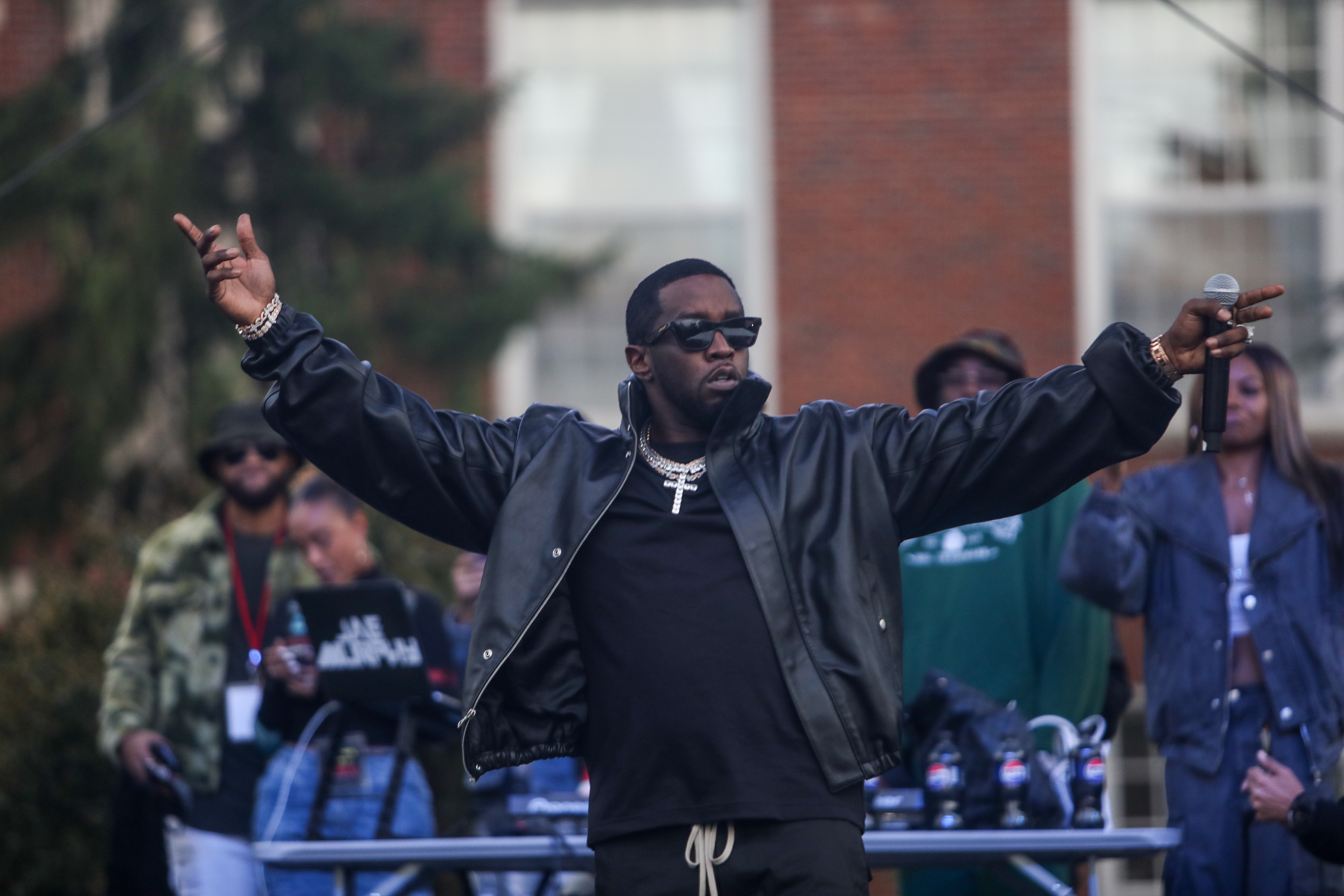Diddy's First Prison Job Revealed - Reality Tea