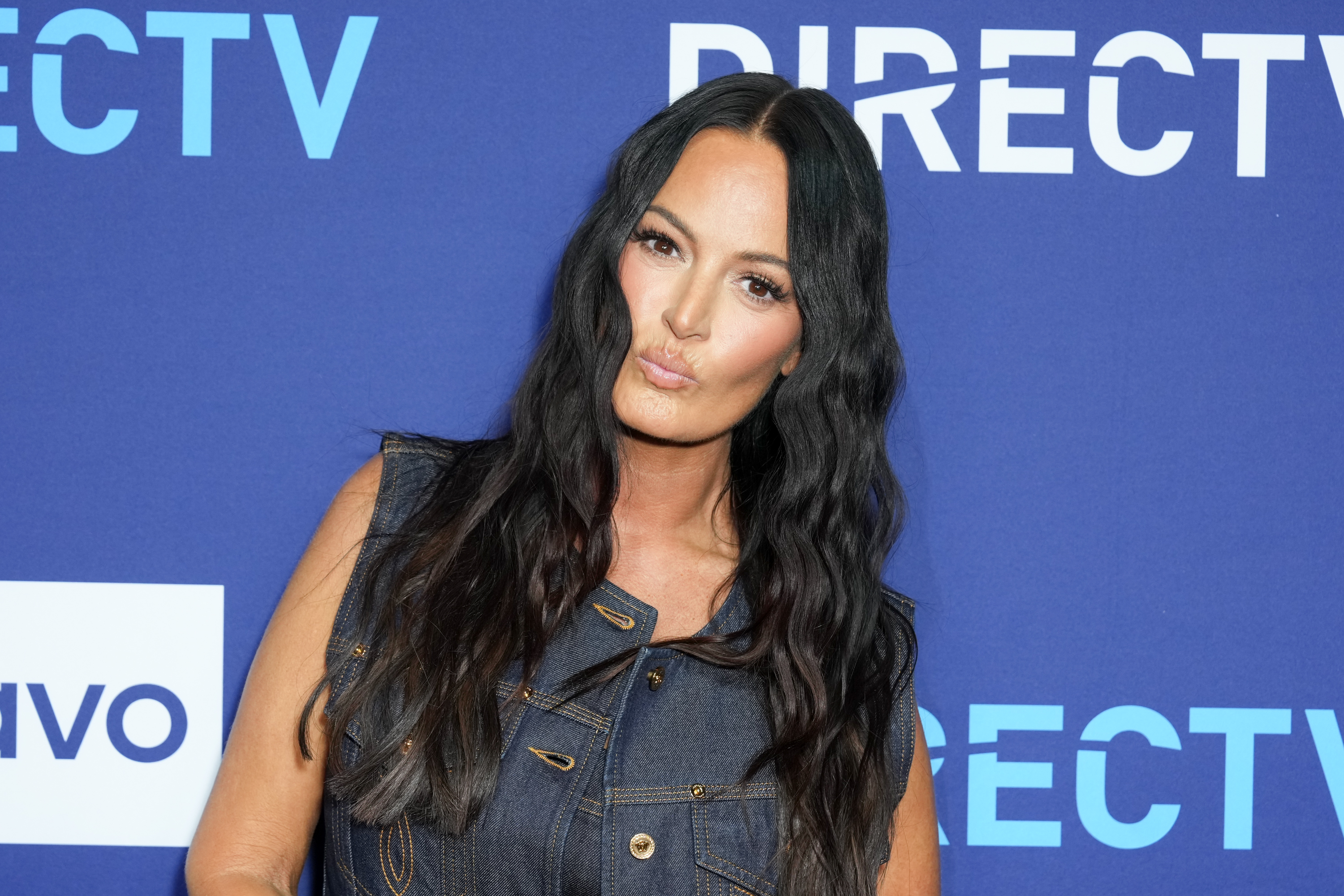 RHOSLC's Lisa Barlow Reacts to Bronwyn Newport’s Husband Todd Bradley’s Shady Comments - Reality Tea