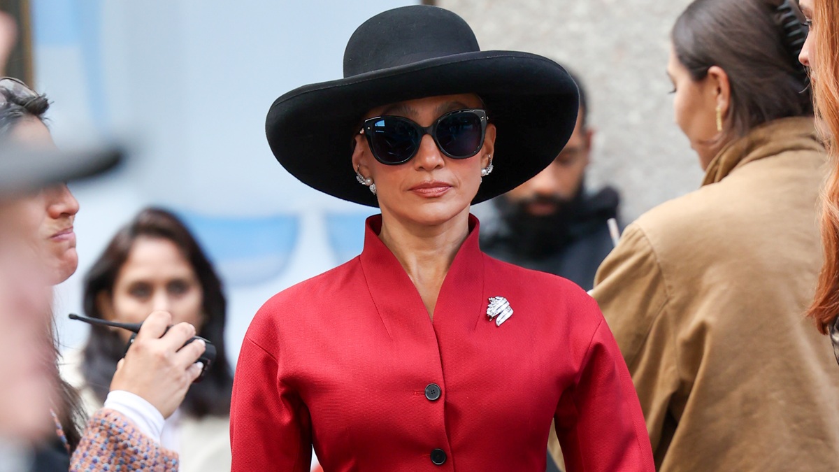 Jennifer Lopez's Kids Want Her to Go Back to Her Ex — Source - Reality Tea