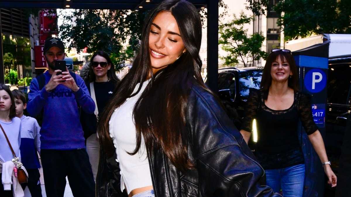 Madison Beer T-Shirt Tuck Adds That Extra Something to Basics - Reality Tea