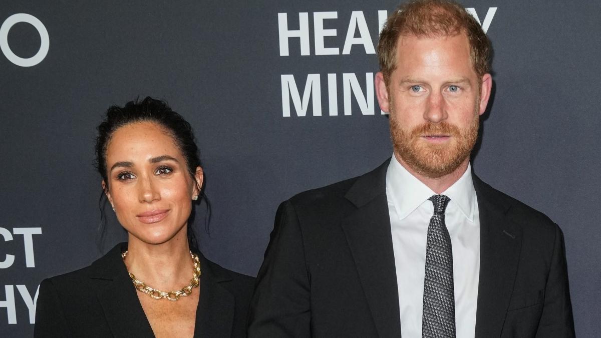 Prince Harry Is Not Okay With People Using His Mom to Attack Meghan ...