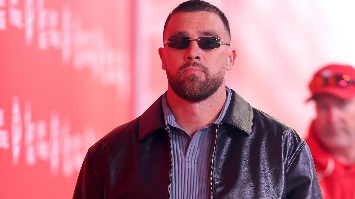 Reporter Mistakes Travis Kelce for Travis Scott During Interview ...